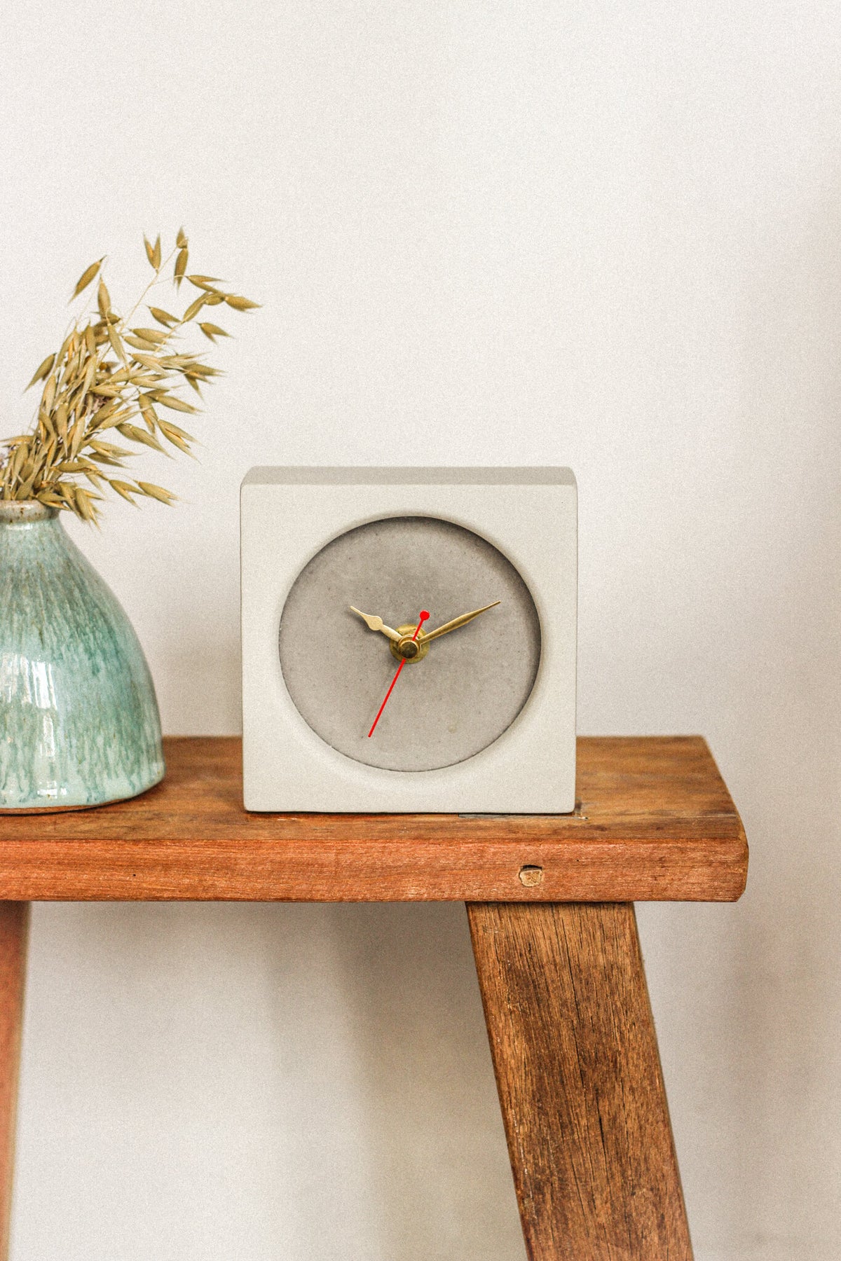 Square Handmade Concrete Desk Clock | Dark Grey– The Painted Bird